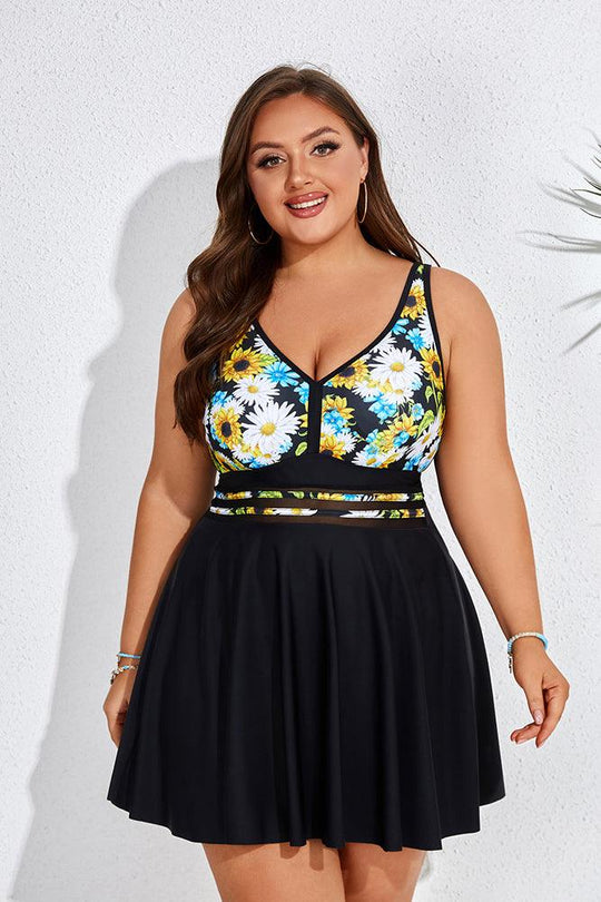 Plus Size Swimwear for Women | Bathing & Swimsuits | Hanna Nikoles